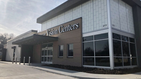 Eye Doctors in Blue Springs | Ophthalmologist | Discover Vision